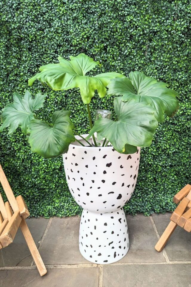 DIY: How to Make an Hourglass Planter - The Radiant Abode